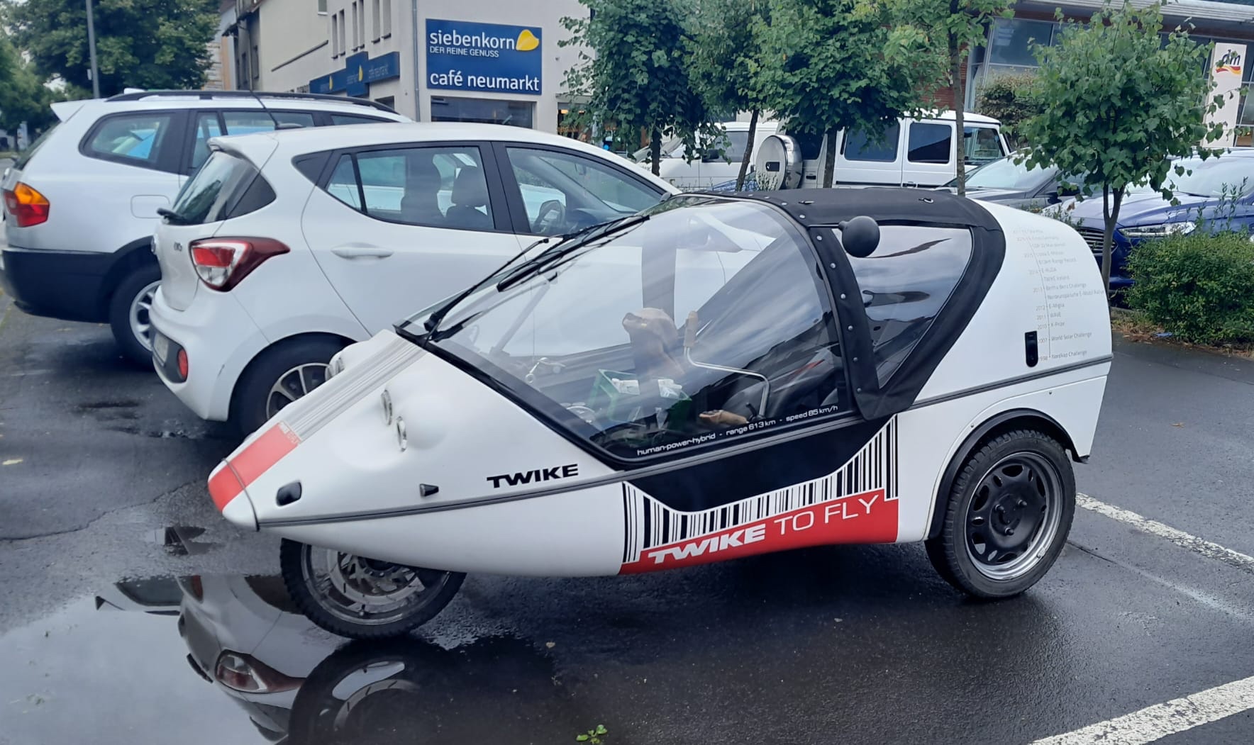 Klein ist die Welt des TWIKEs. | From biking to twiking to court to ...